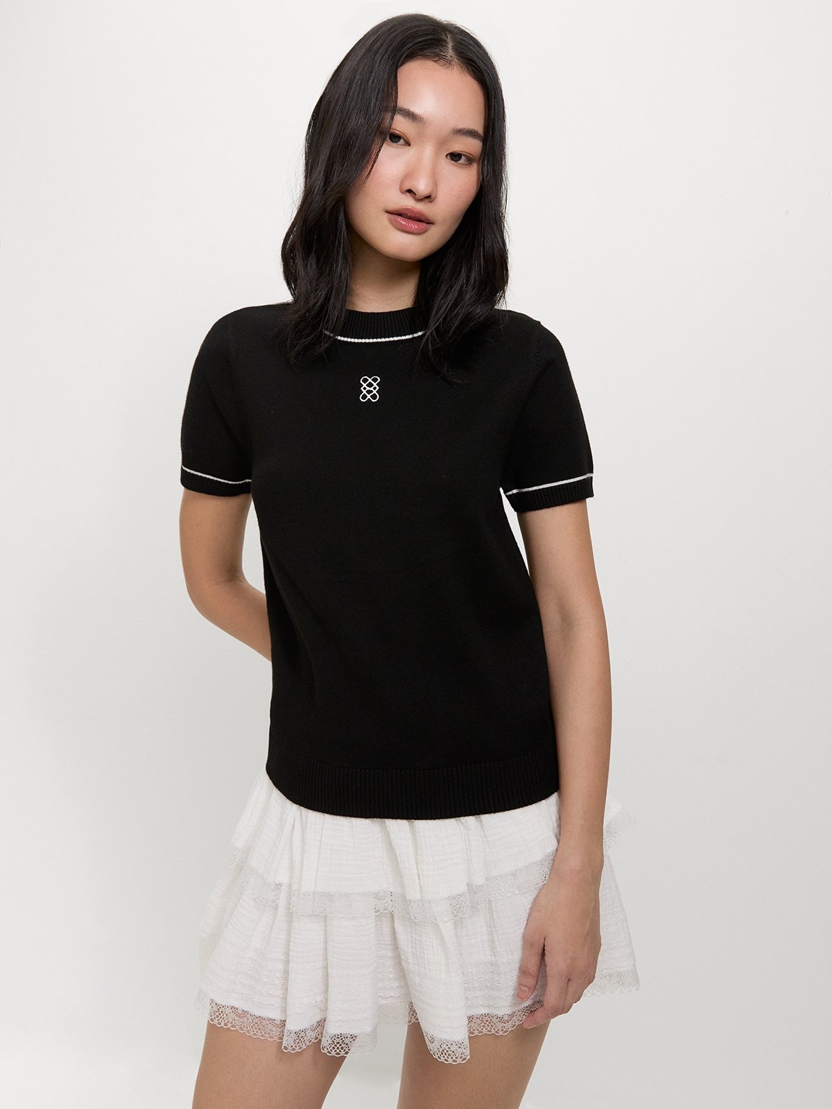 Embroidered Knit Top - Black - Pomelo Fashion