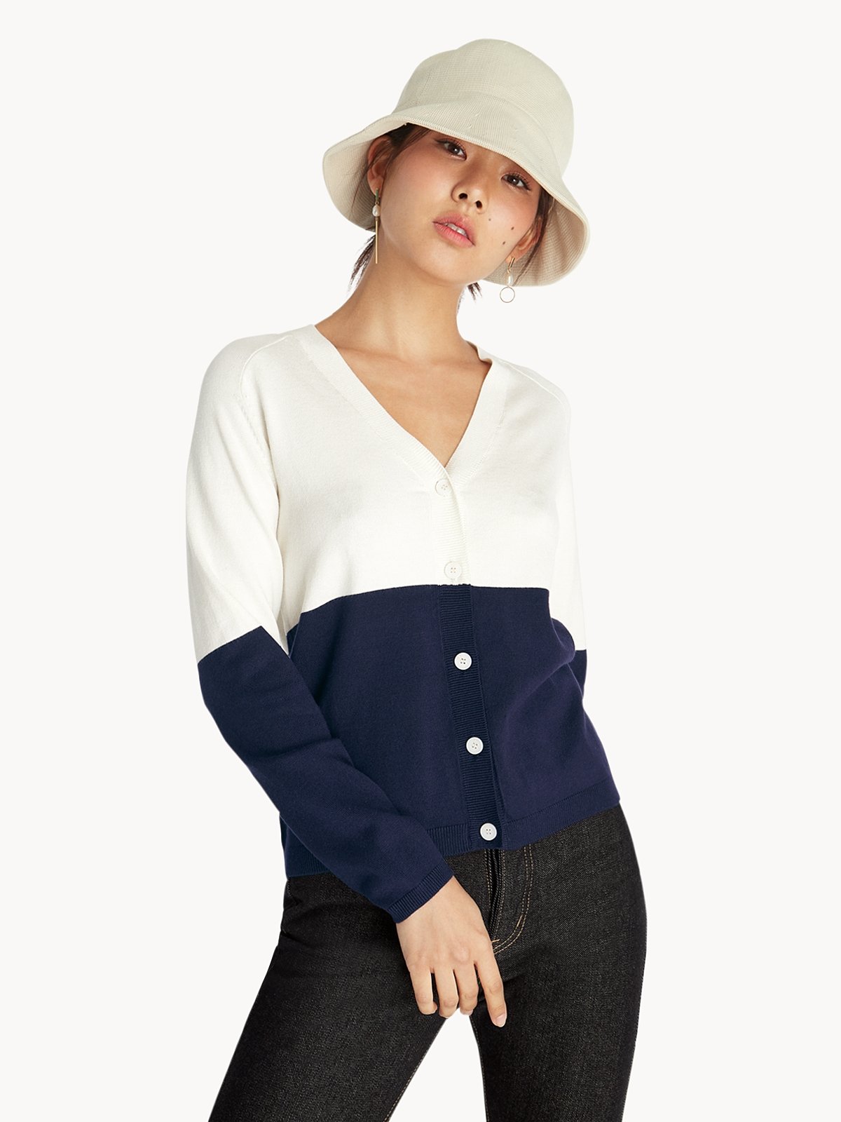 Two Tone V Neck Cardigan - White - Pomelo Fashion