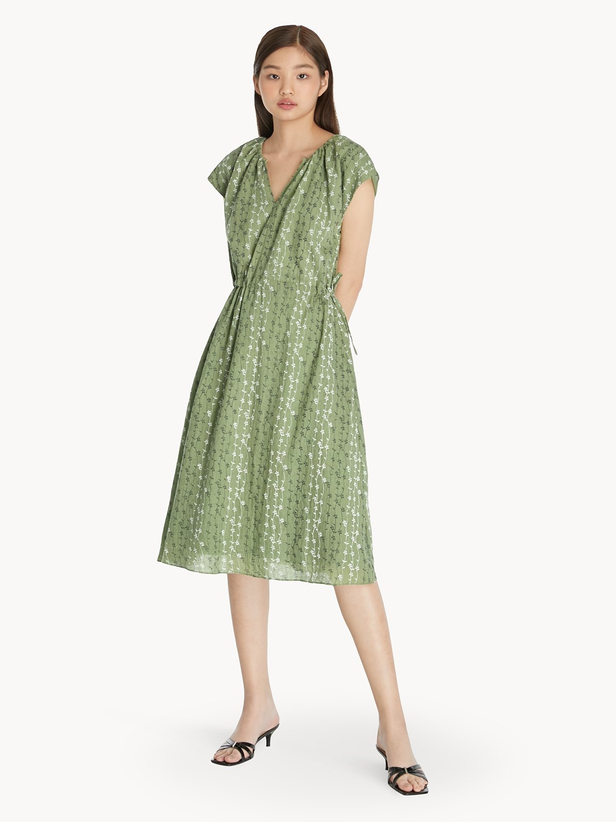 Floral Drawstring Dress - Green - Pomelo Fashion