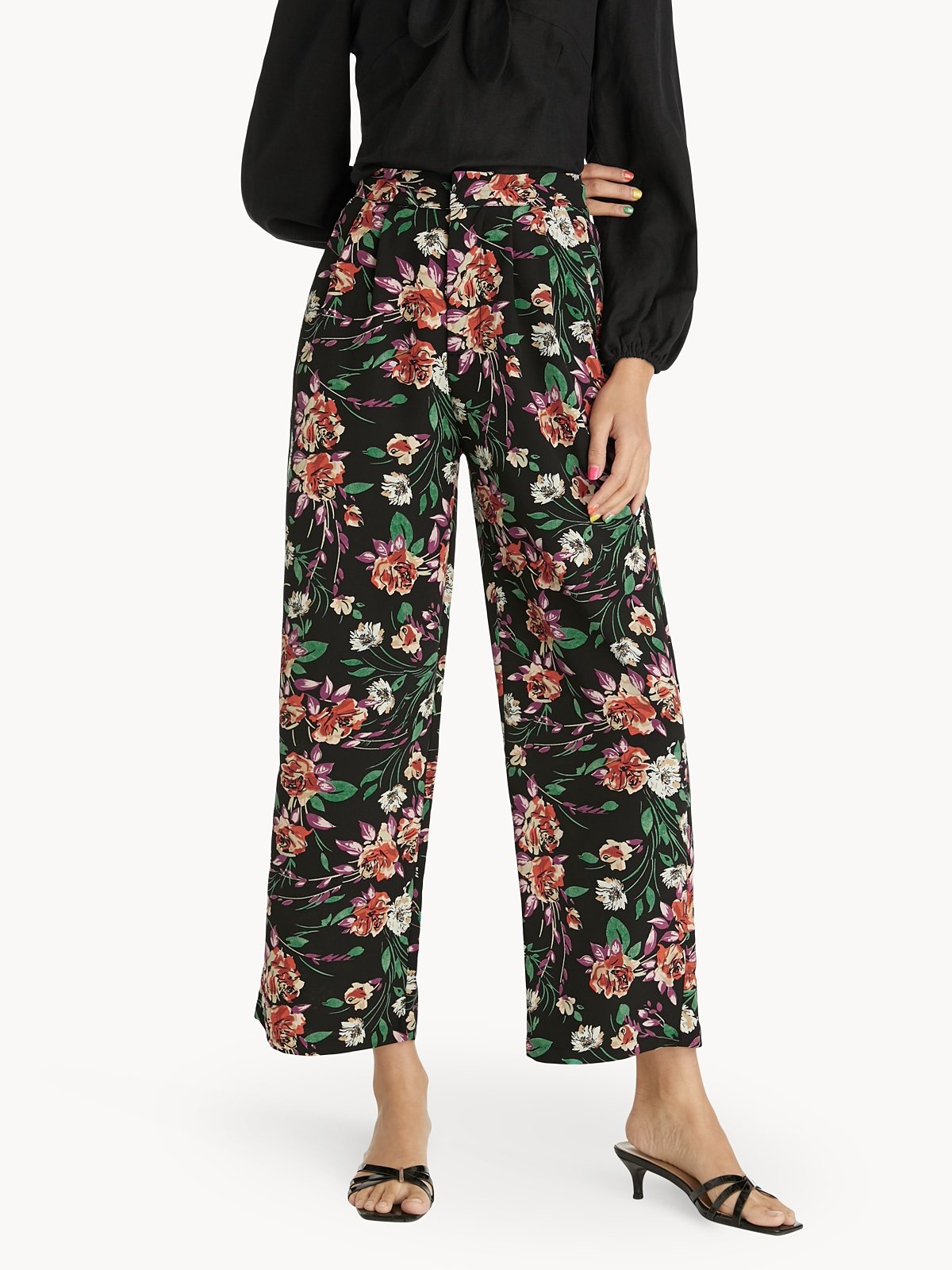 Bold Floral Straight Leg Pants - Black - Pomelo Fashion