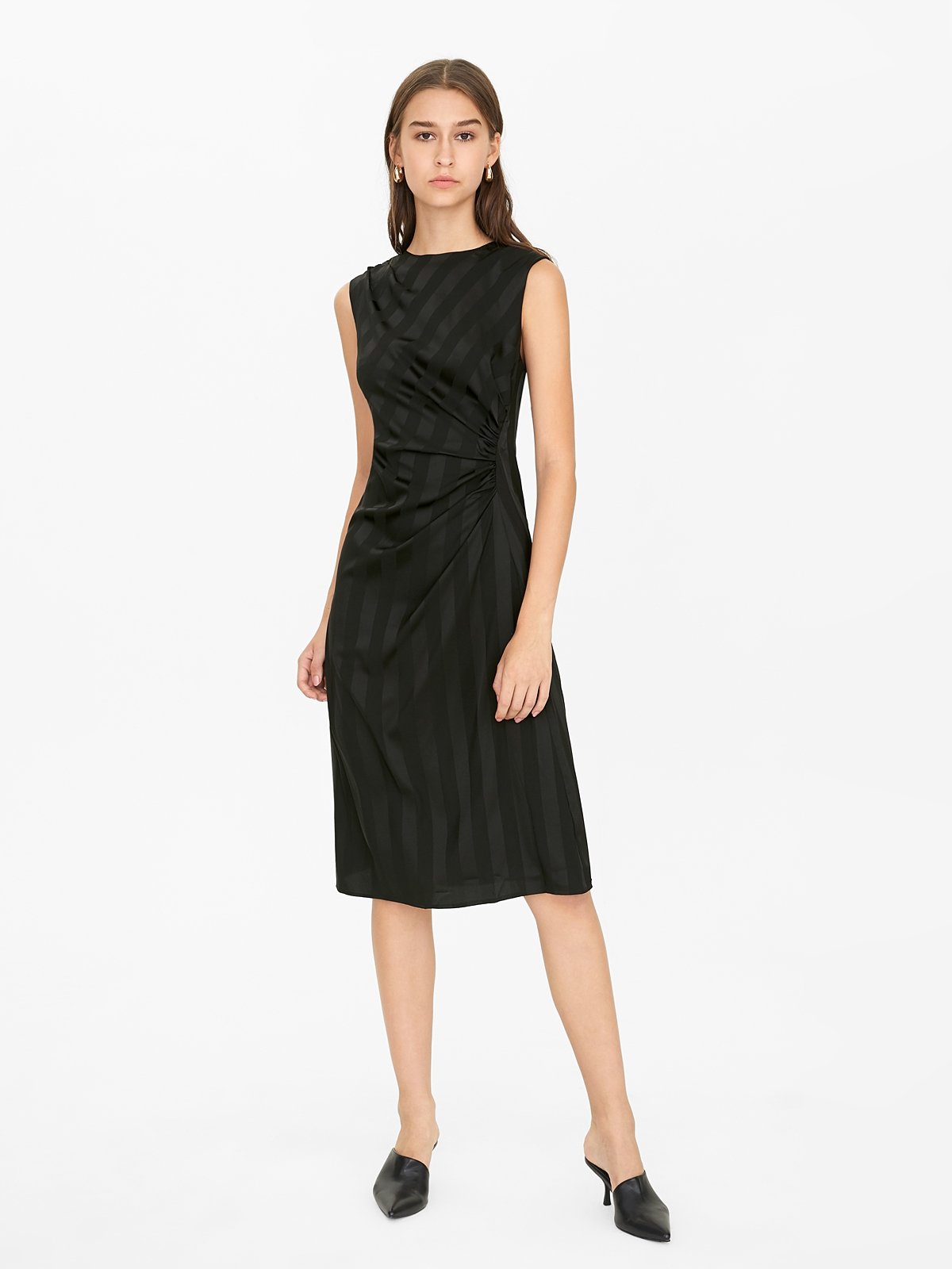 Satin Side Ruched Dress - Black - Pomelo Fashion