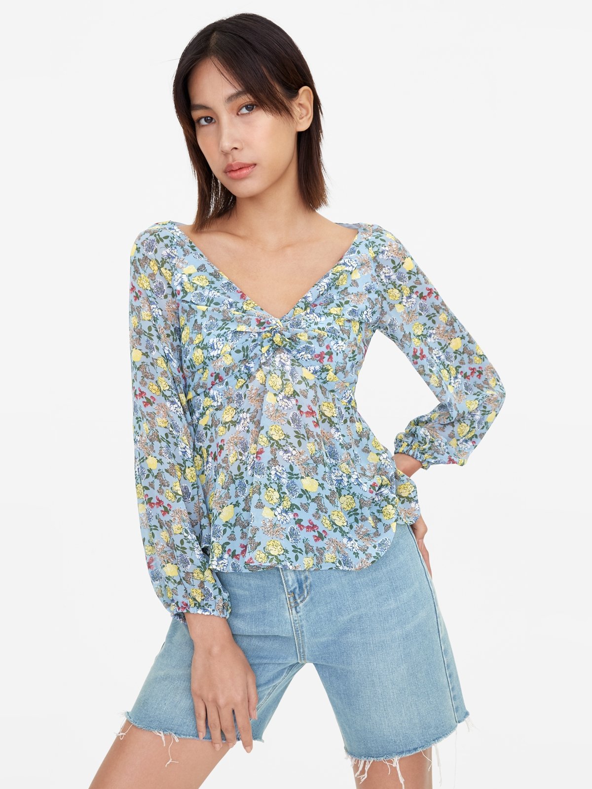 Front Knot Floral Flared Blouse - Blue - Pomelo Fashion