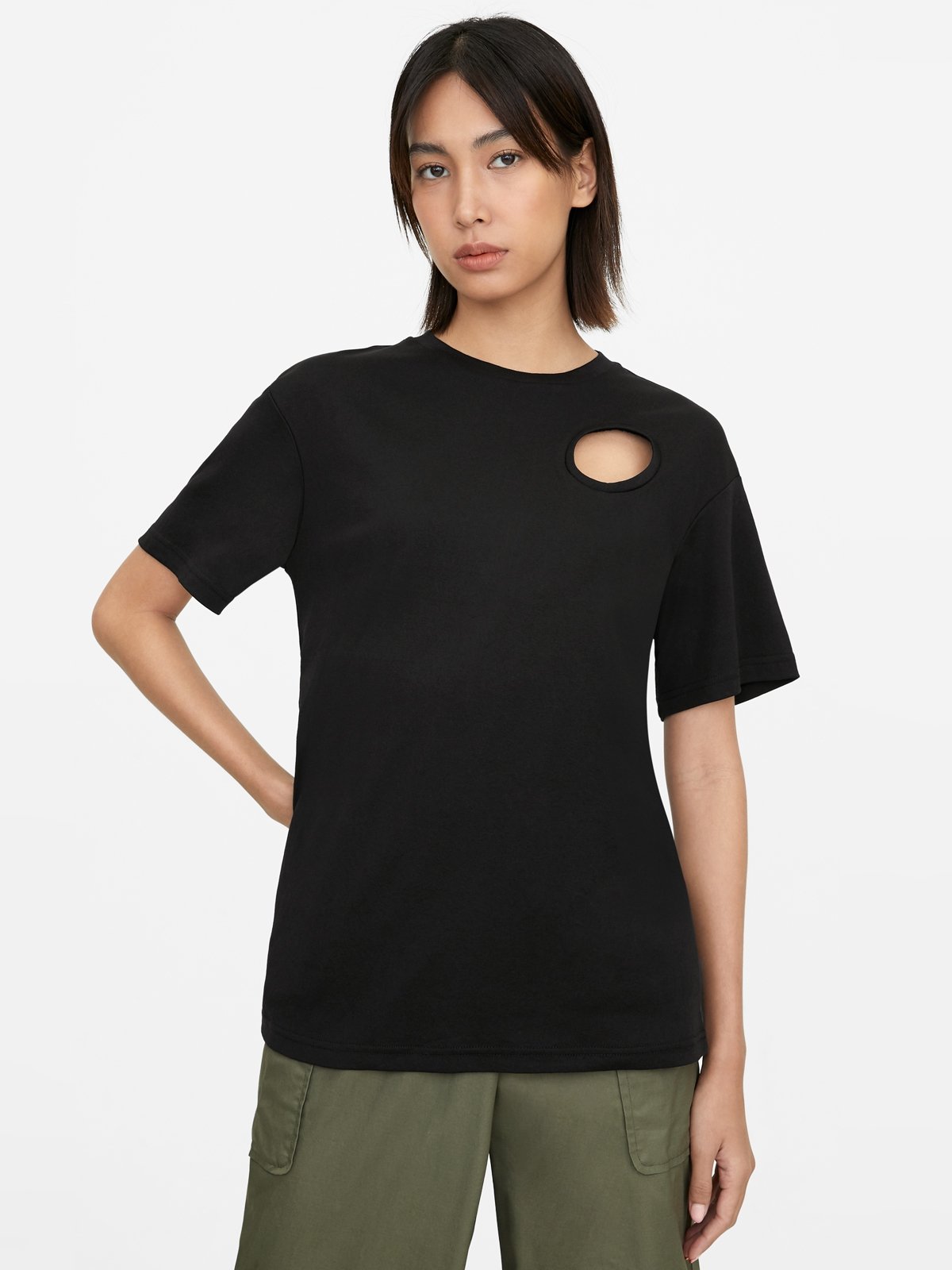 Circle Cut Out Tee - Black - Pomelo Fashion