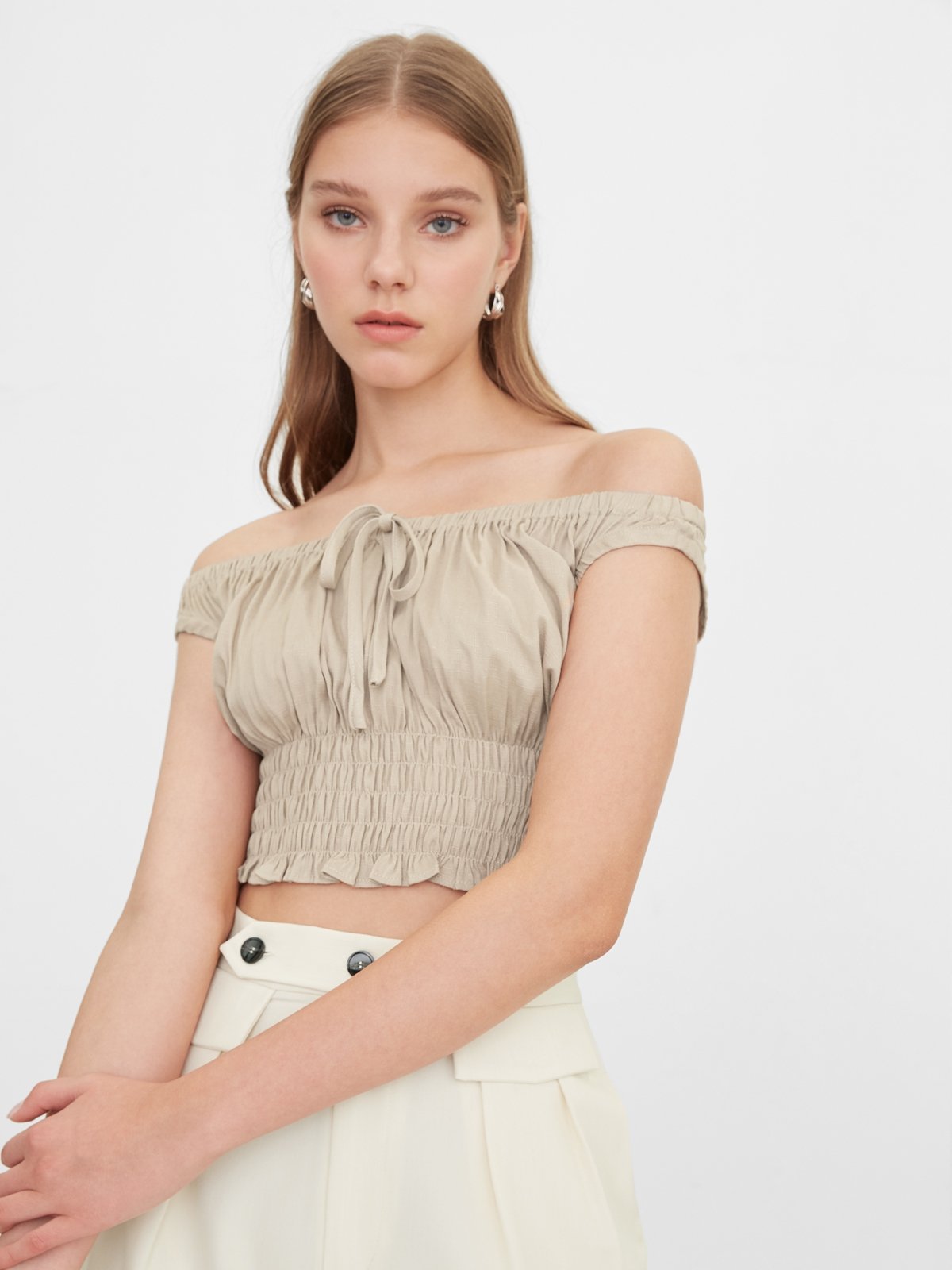 Off Shoulder Smock Crop Top - Beige - Pomelo Fashion
