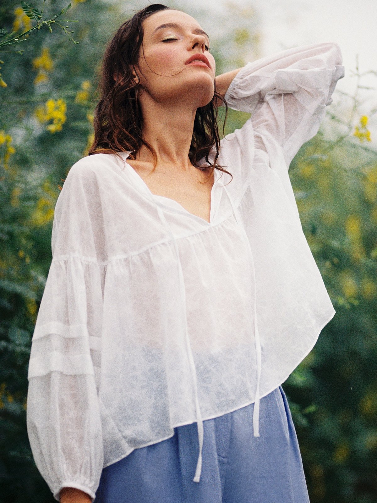 Purpose Sheer Full Sleeves Floral Blouse - White - Pomelo Fashion