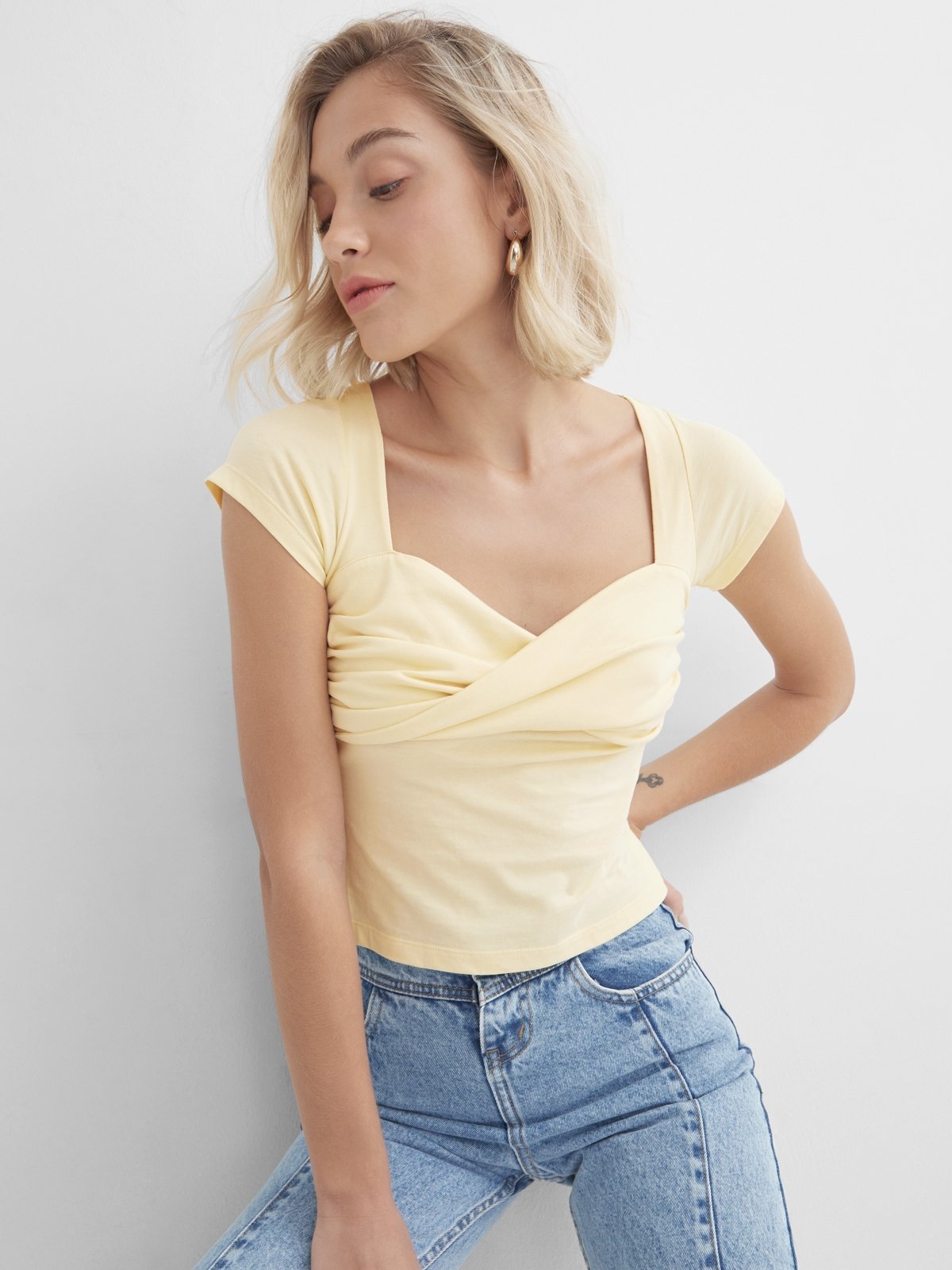 Sustainable Sweetheart Cross Accent Top - Yellow - Pomelo Fashion