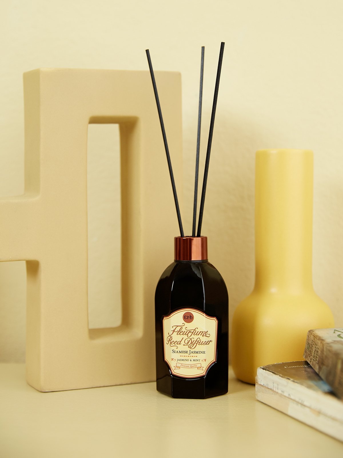 Fleurfume Reed Diffuser - Siamese Jasmine - Pomelo Fashion