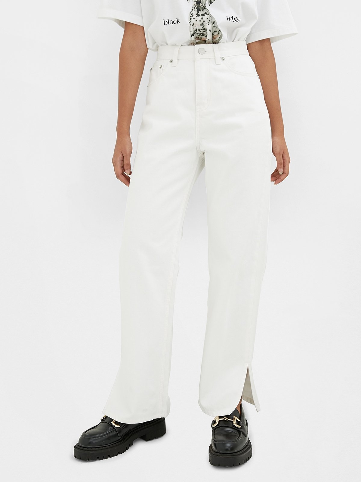 Sustainable High-Waisted Slit Jeans - White - Pomelo Fashion