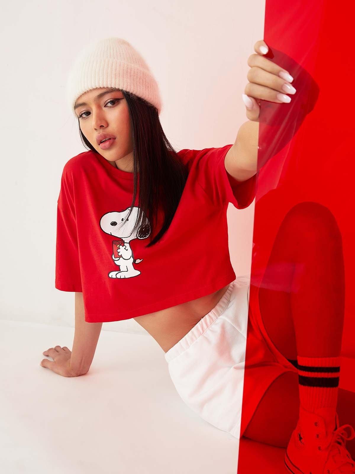 Sustainable Snoopy Crop Top Tee - Red - Pomelo Fashion