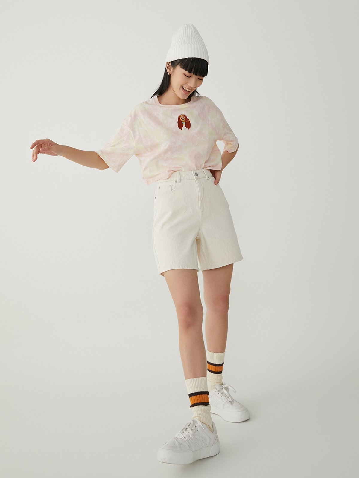 Sustainable Back Heart Shaped Shorts - Cream - Pomelo Fashion