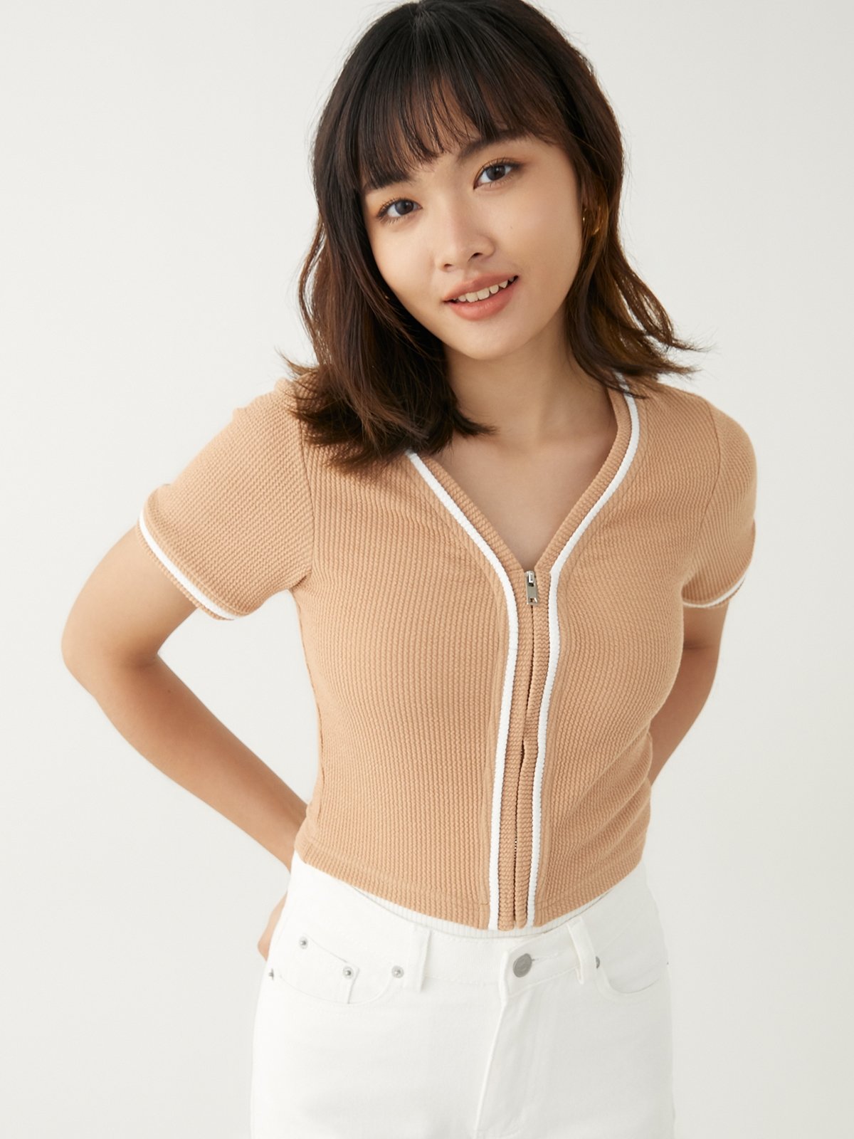 Front Zip Cropped Top Beige Pomelo Fashion front-zip-cropped-top-beige-pomelo-fashion