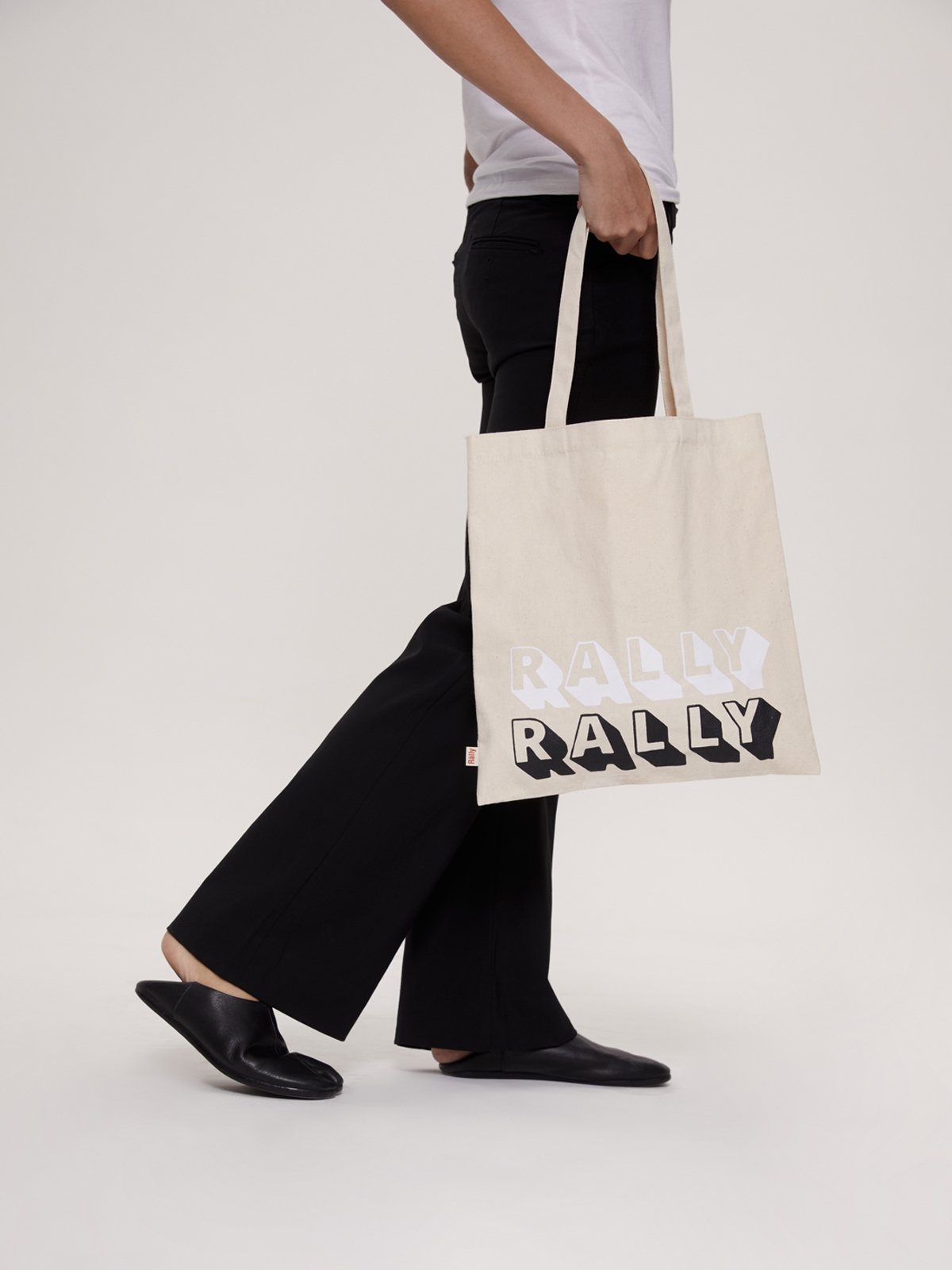 Rally Movement Rally Tote Bag - Beige - Pomelo Fashion