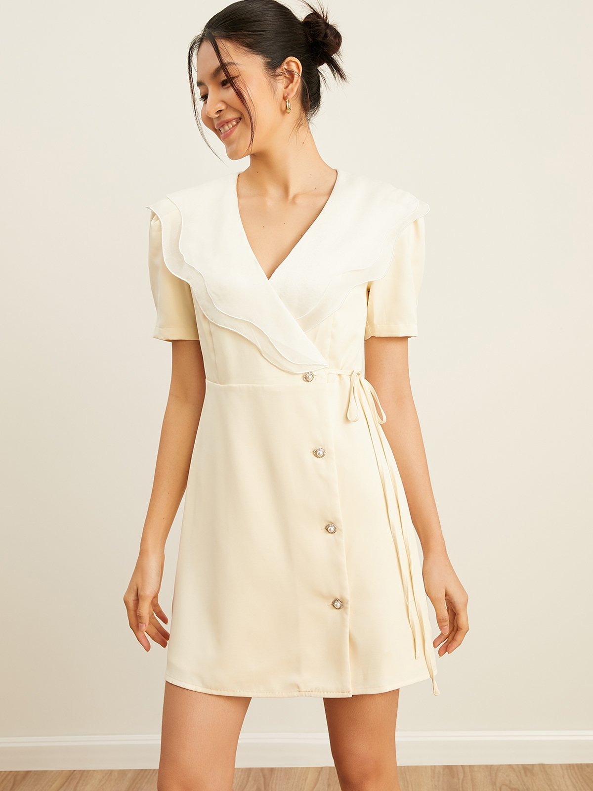 V-Neckline Mini Dress - Cream - Pomelo Fashion