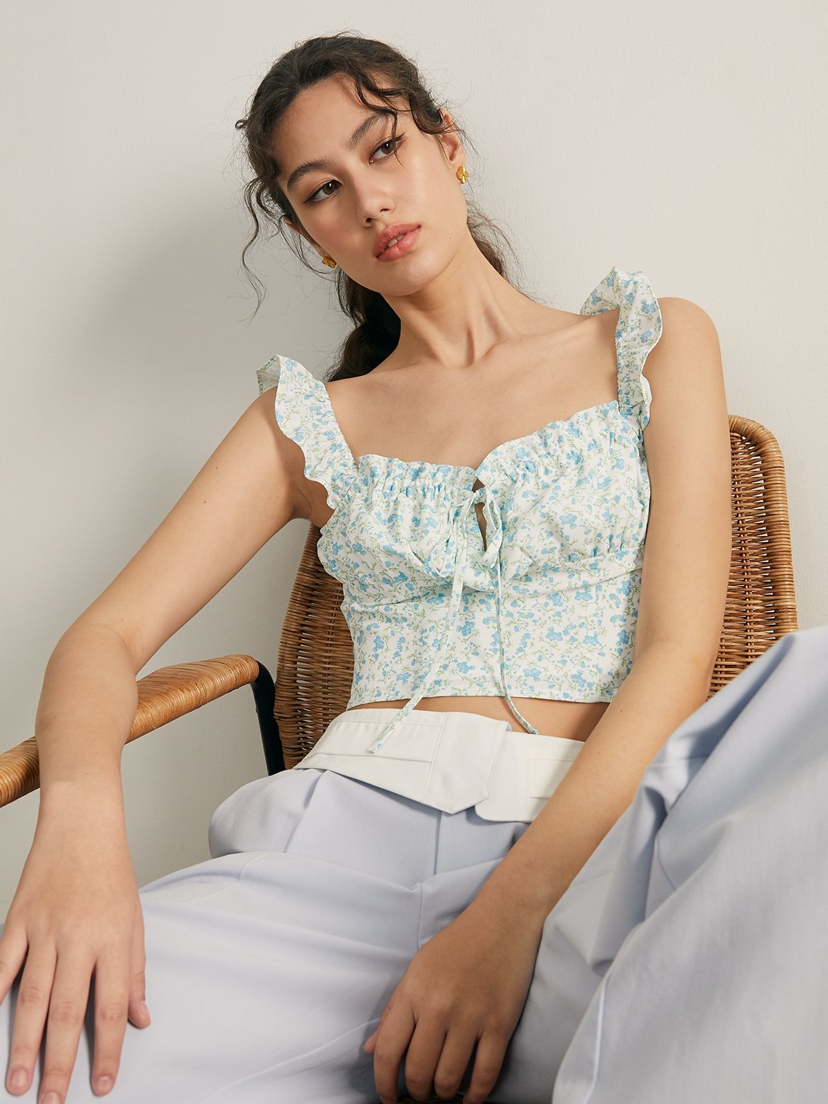 Floral Ruffle Trim Tank Top - Blue - Pomelo Fashion