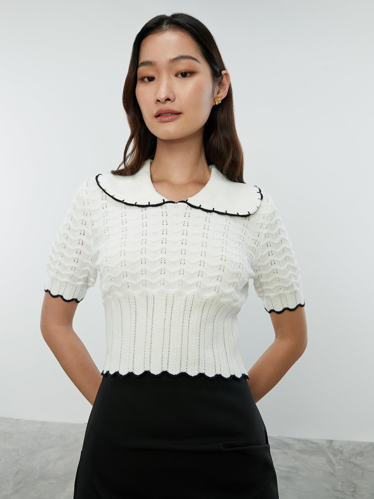 Wide Collar Knit Top - White - Pomelo Fashion