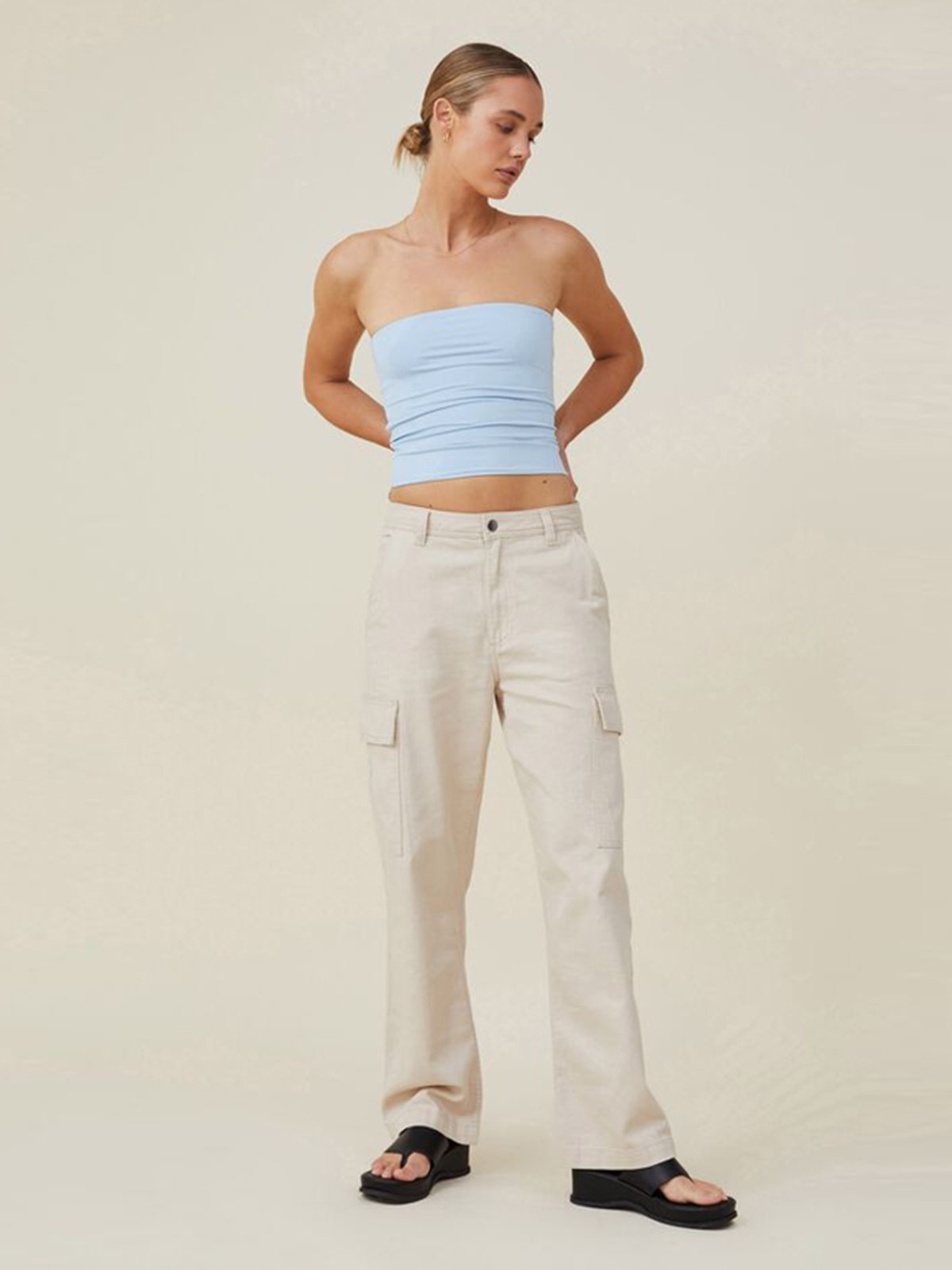 Sculpted Tube Top - Retro Hibiscus Seaside Blue - Pomelo Fashion