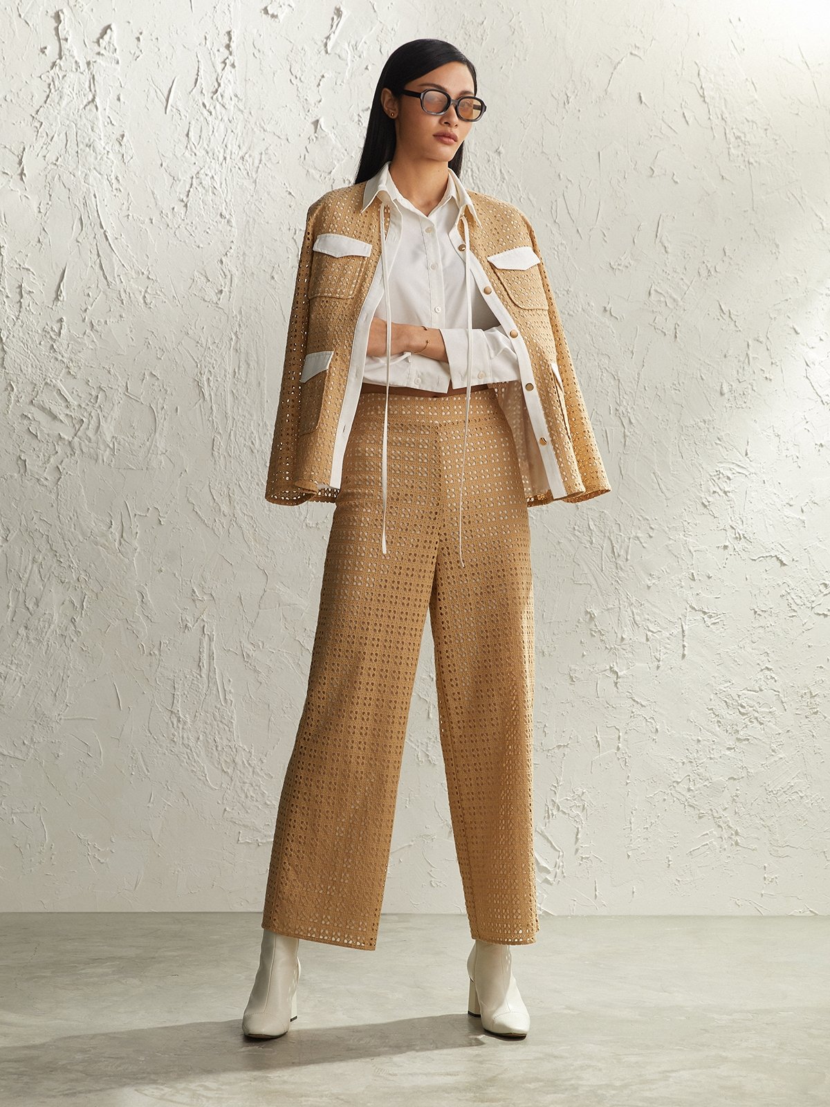 Floral Lace Pants - Beige - Pomelo Fashion