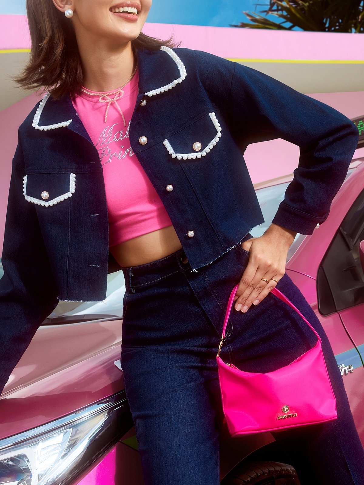 กระเป๋าสะพายไหล่ รุ่น Nylon Gigi - สี Shocking Pink - Pomelo Fashion