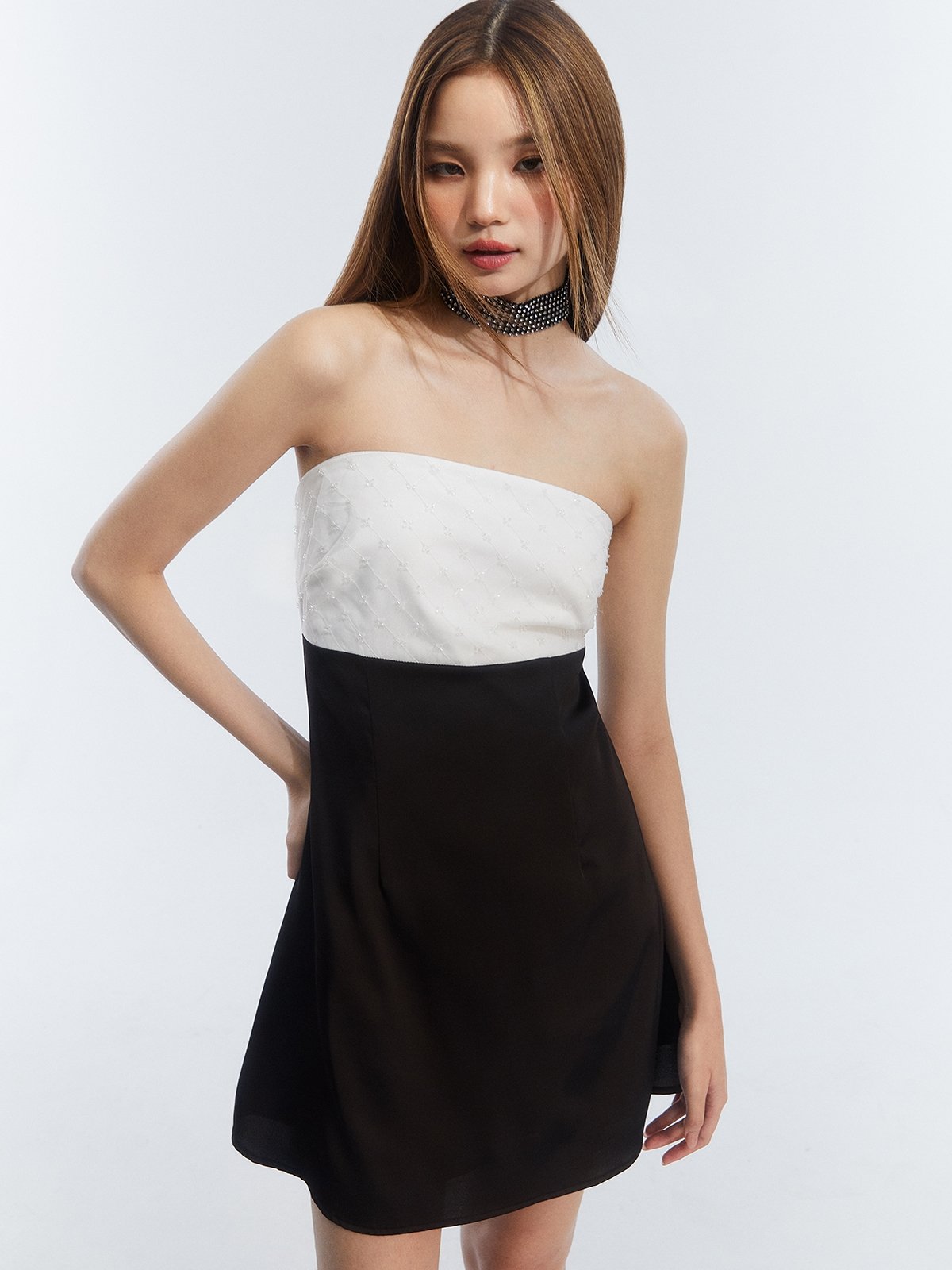 Diamond Detail Two Tone Mini Dress - Black - Pomelo Fashion