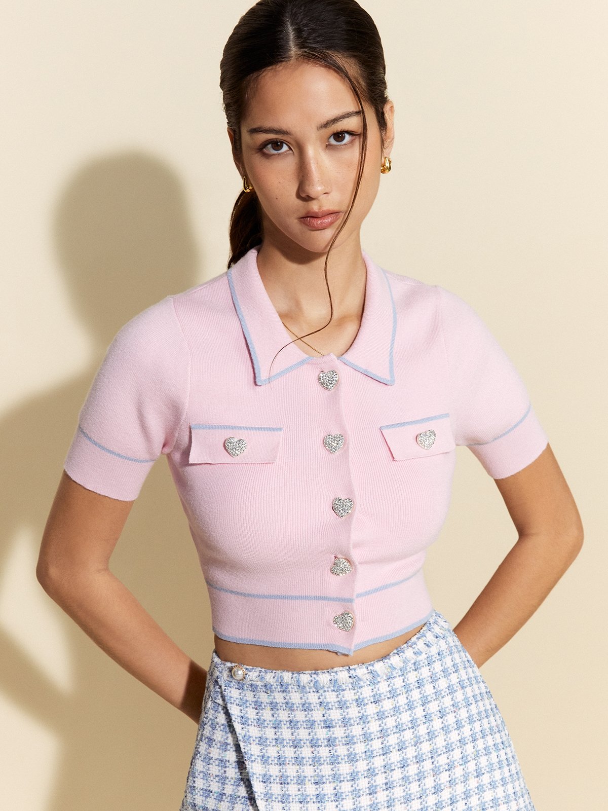 Heart-Shaped Button Knit Crop Top - Pink - Pomelo Fashion