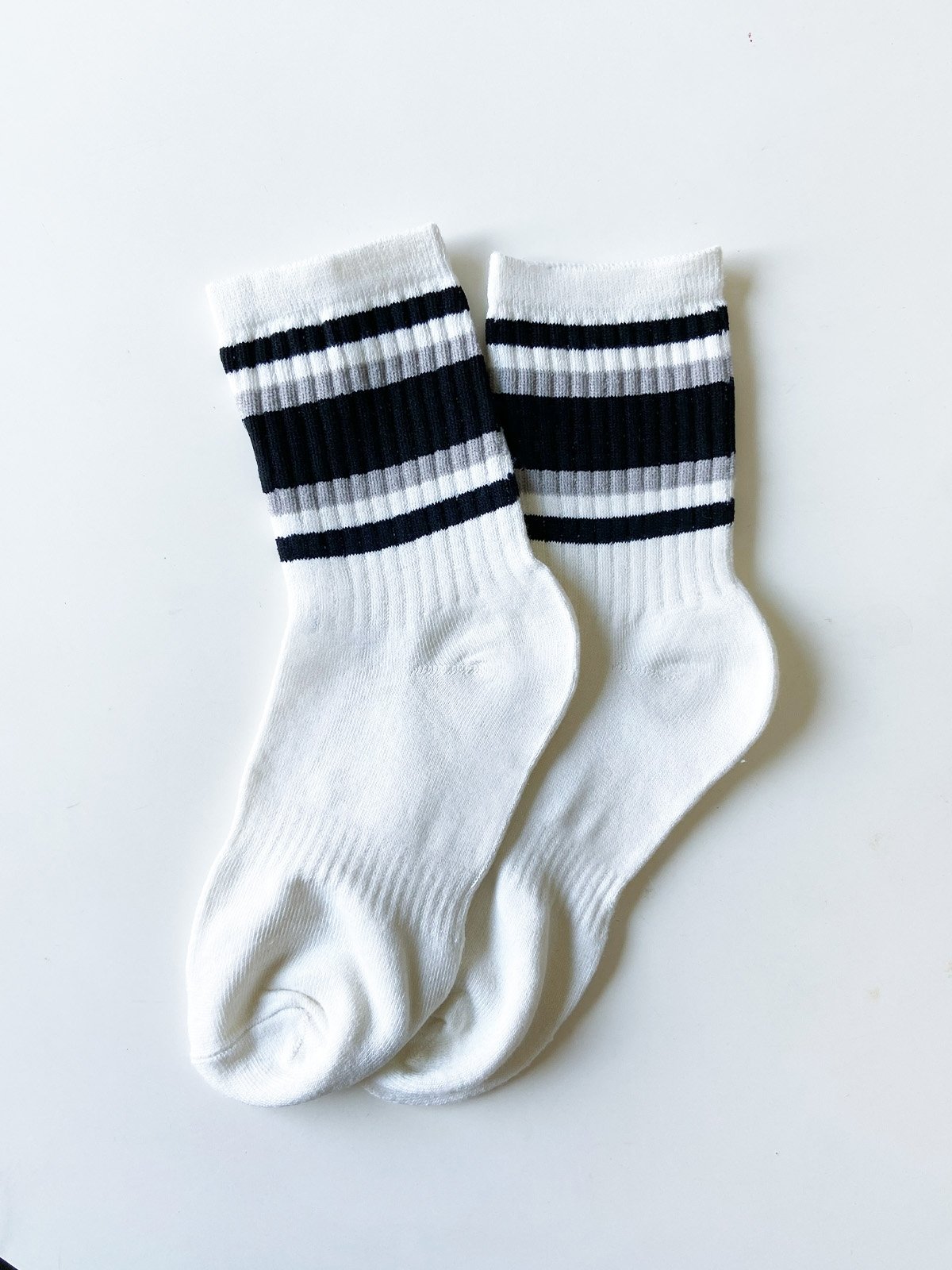 Basic Striped Socks - Black - Pomelo Fashion