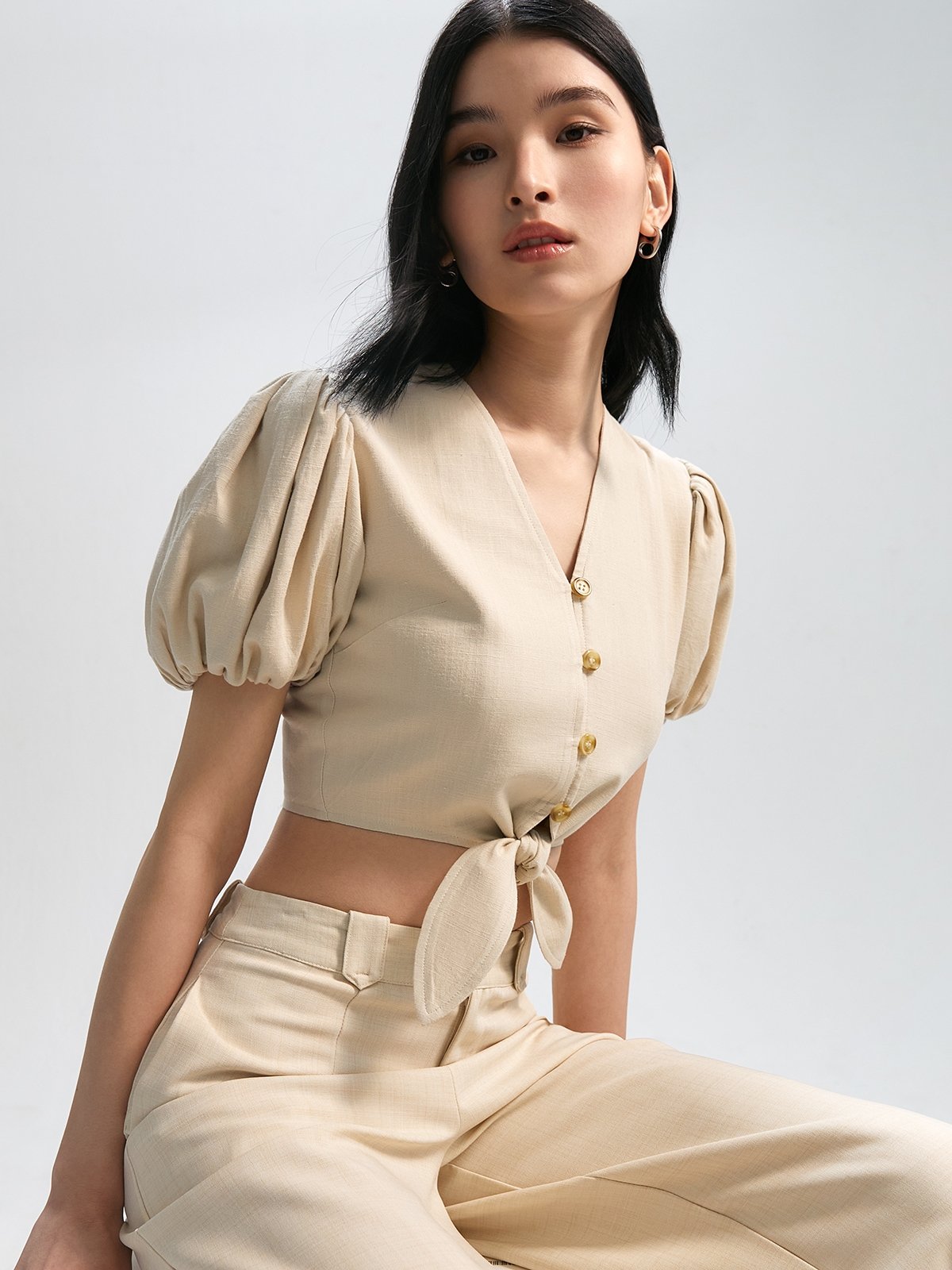 beige tie front top