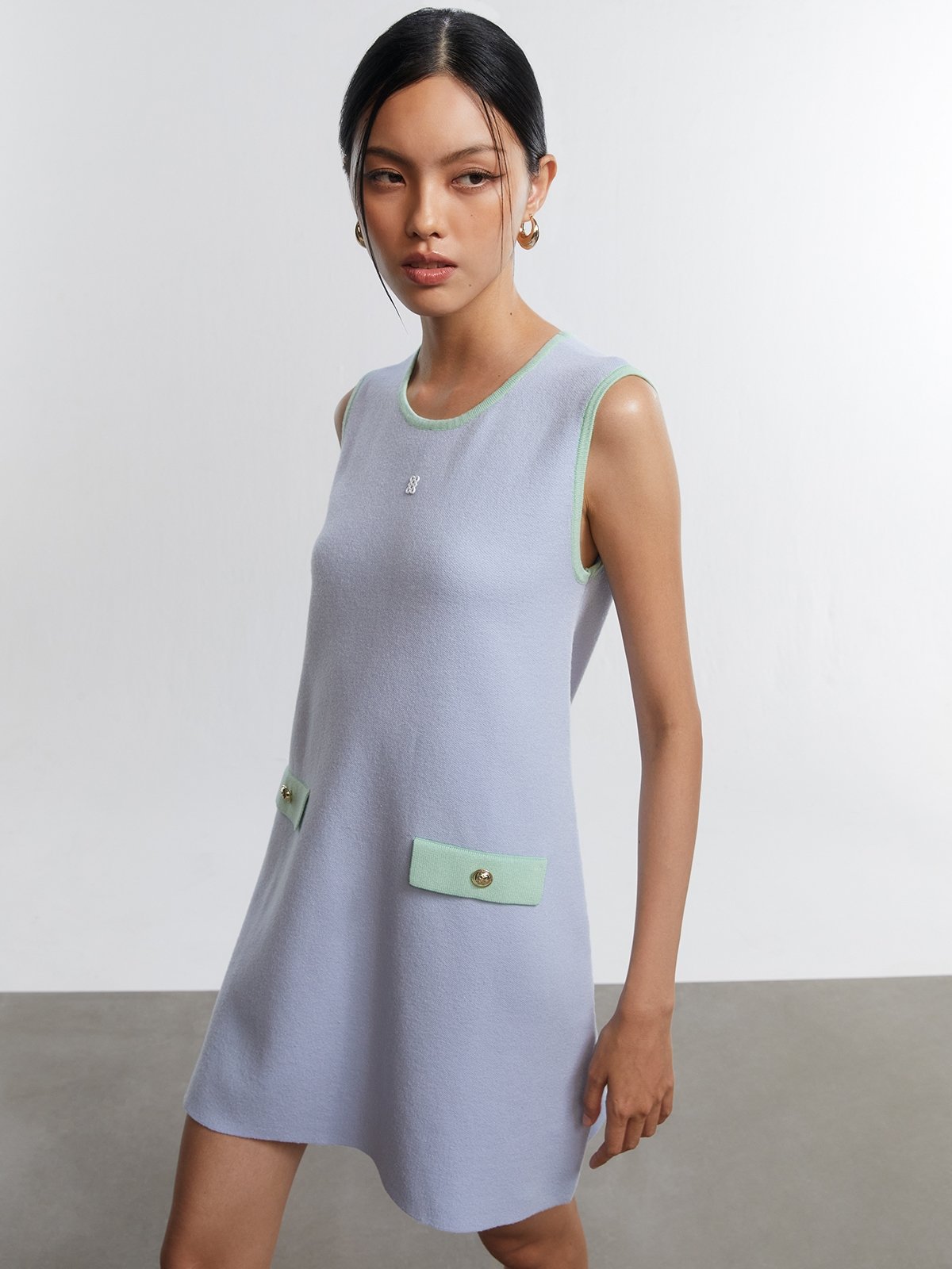 Two-Tone Knitted Mini Dress with Pocket Derail - Blue - Pomelo Fashion
