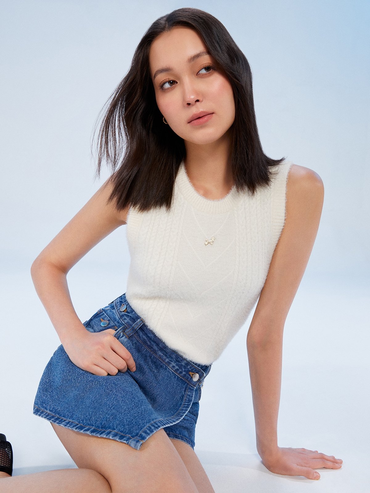 Cable Pattern Knitted Sleeveless Top Off White Pomelo Fashion