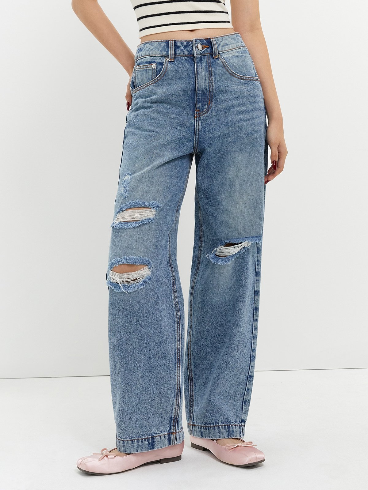 Distressed Jeans - Light Blue - Pomelo Fashion